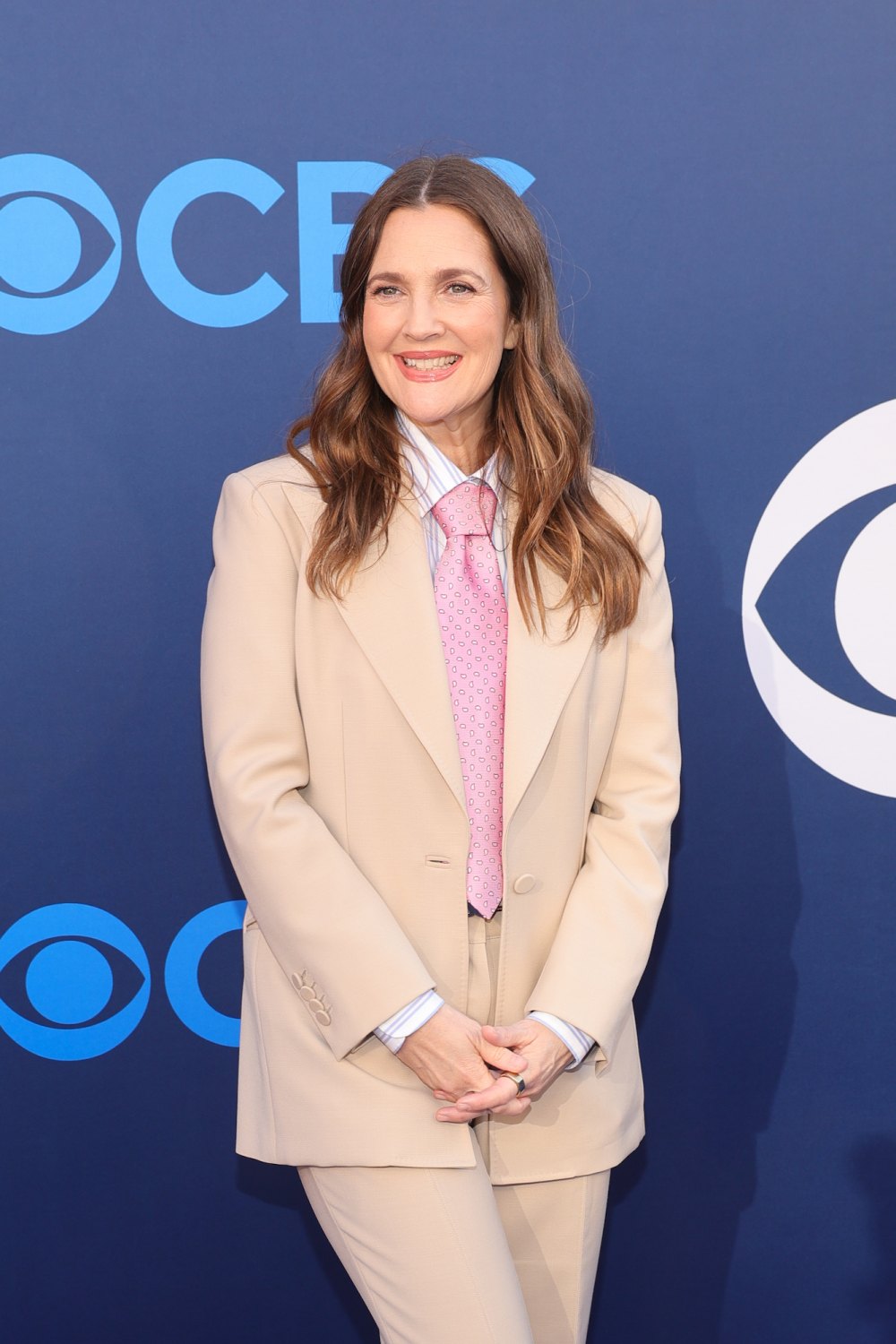 Drew Barrymore revela la sorprendente forma en que se unió al mile-high ...