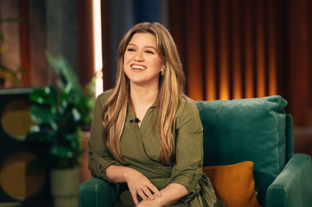 Love Kelly Clarkson's Holiday Dress? This Similar Pick Is 50% off | Us ...