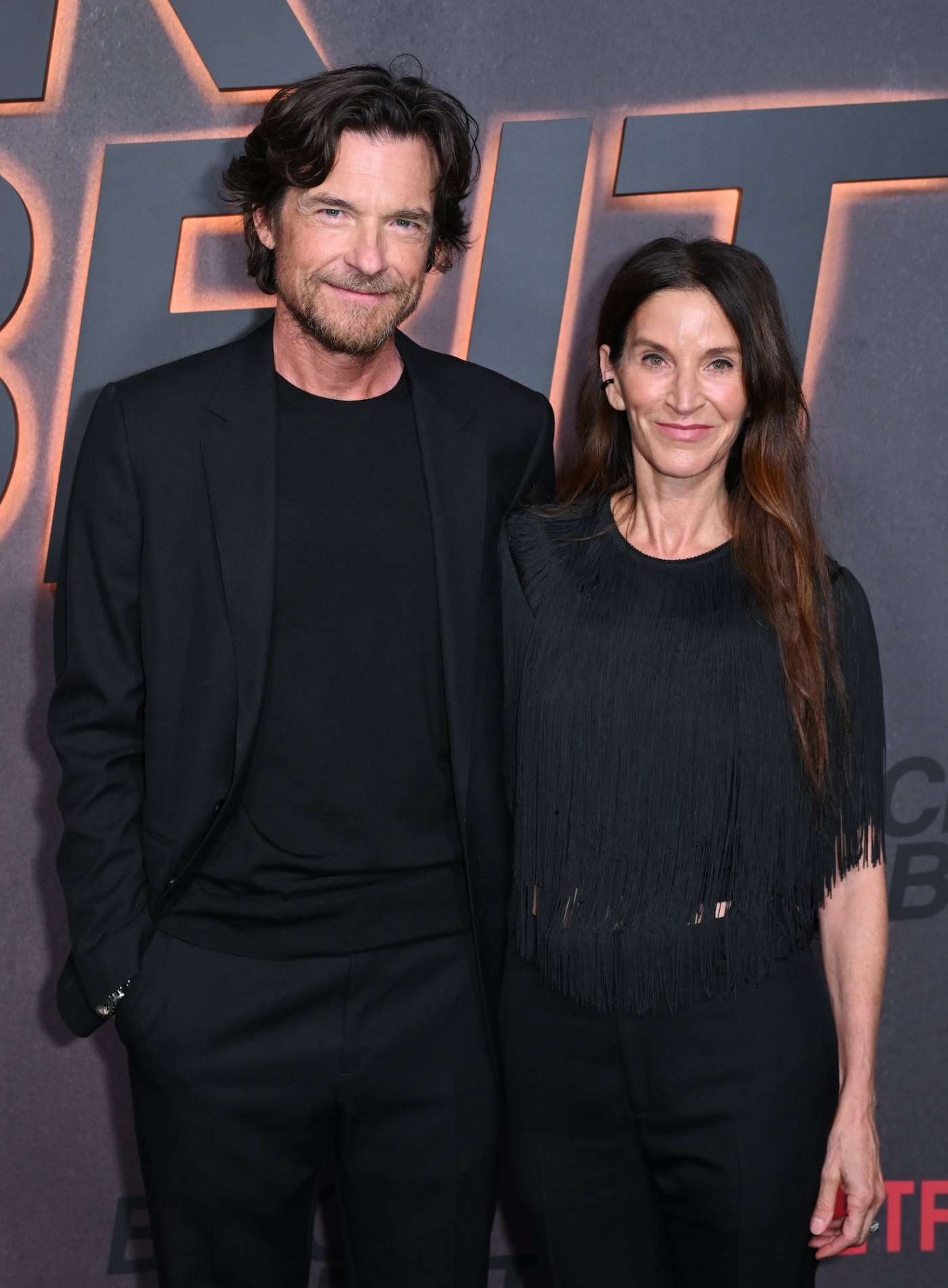 Jason Bateman’s Family Guide: Parents, Sister, Wife and More | Us Weekly