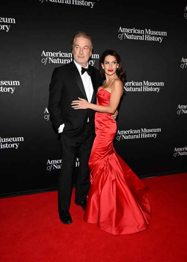 Hilaria and Alec Baldwin Are Red Hot for Date Night at Museum Gala | Us ...