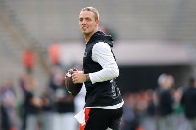 Who Is Carson Beck? What to Know About the University of Miami ...