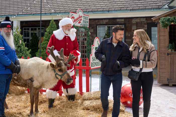 Tyler Hynes, Andrew Walker, Paul Campbell Are 2025 Hallmark Kings | Us ...
