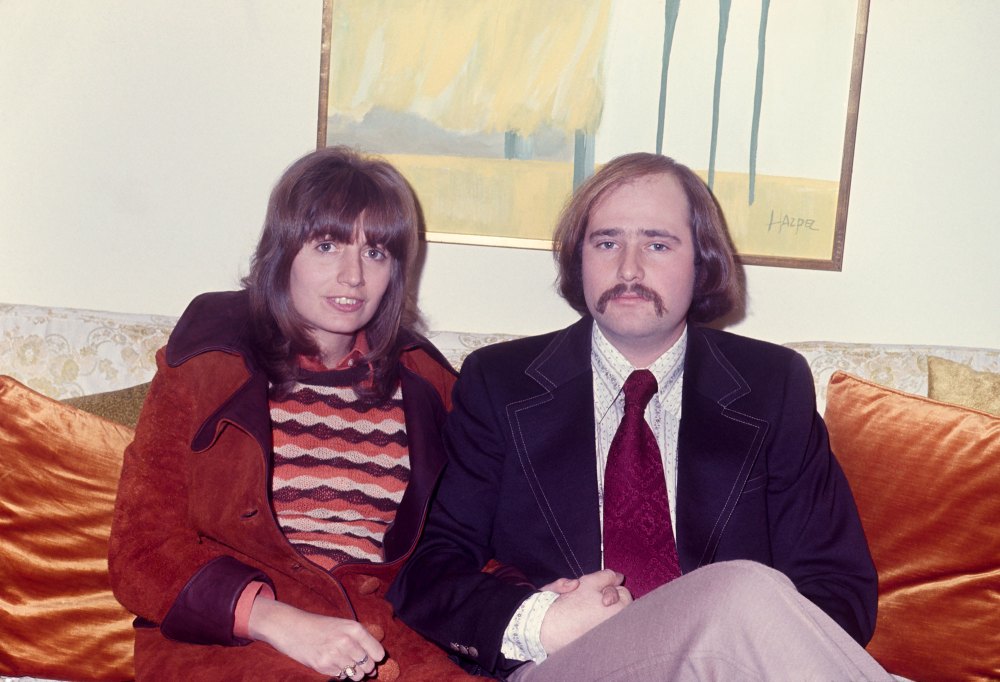 Inside Rob Reiner's Relationship With Ex-Wife Penny Marshall, Daughter ...