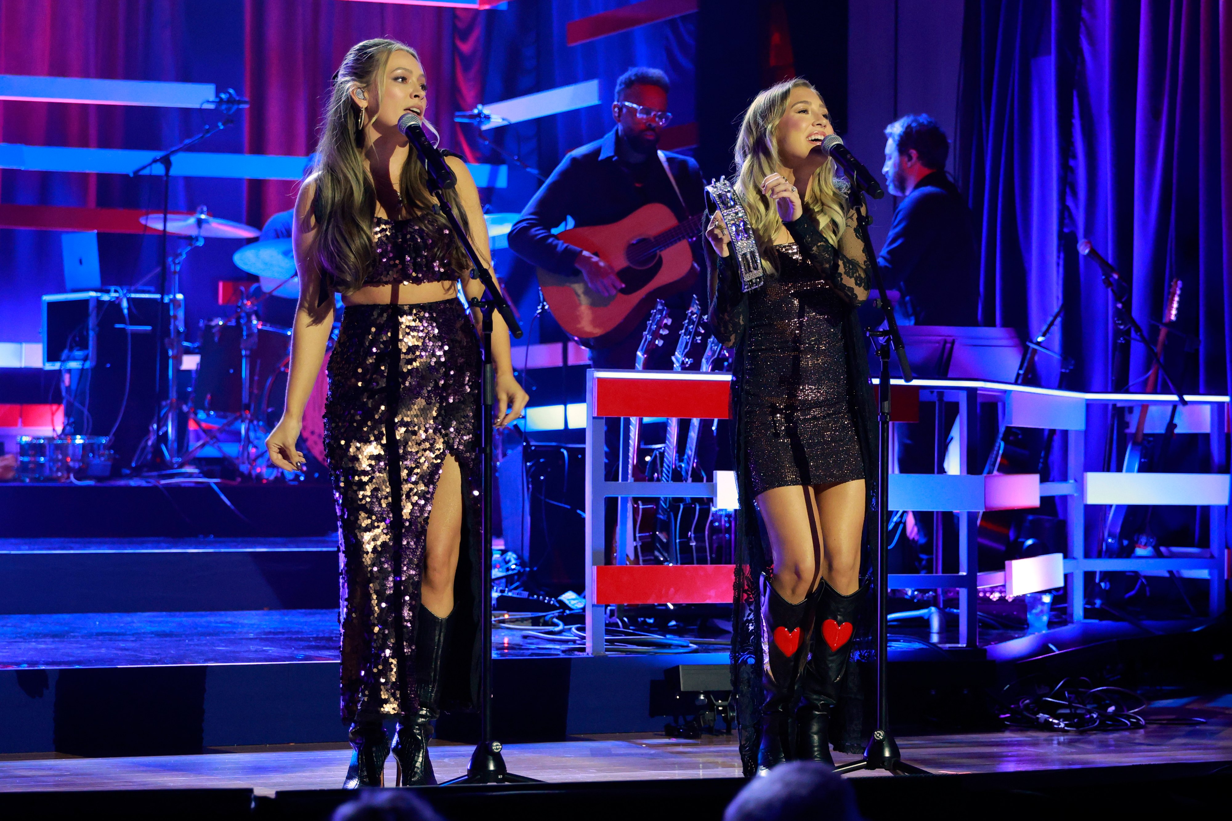 Maddie and Tae Split After 15 Years of Performing Together as a Duo ...