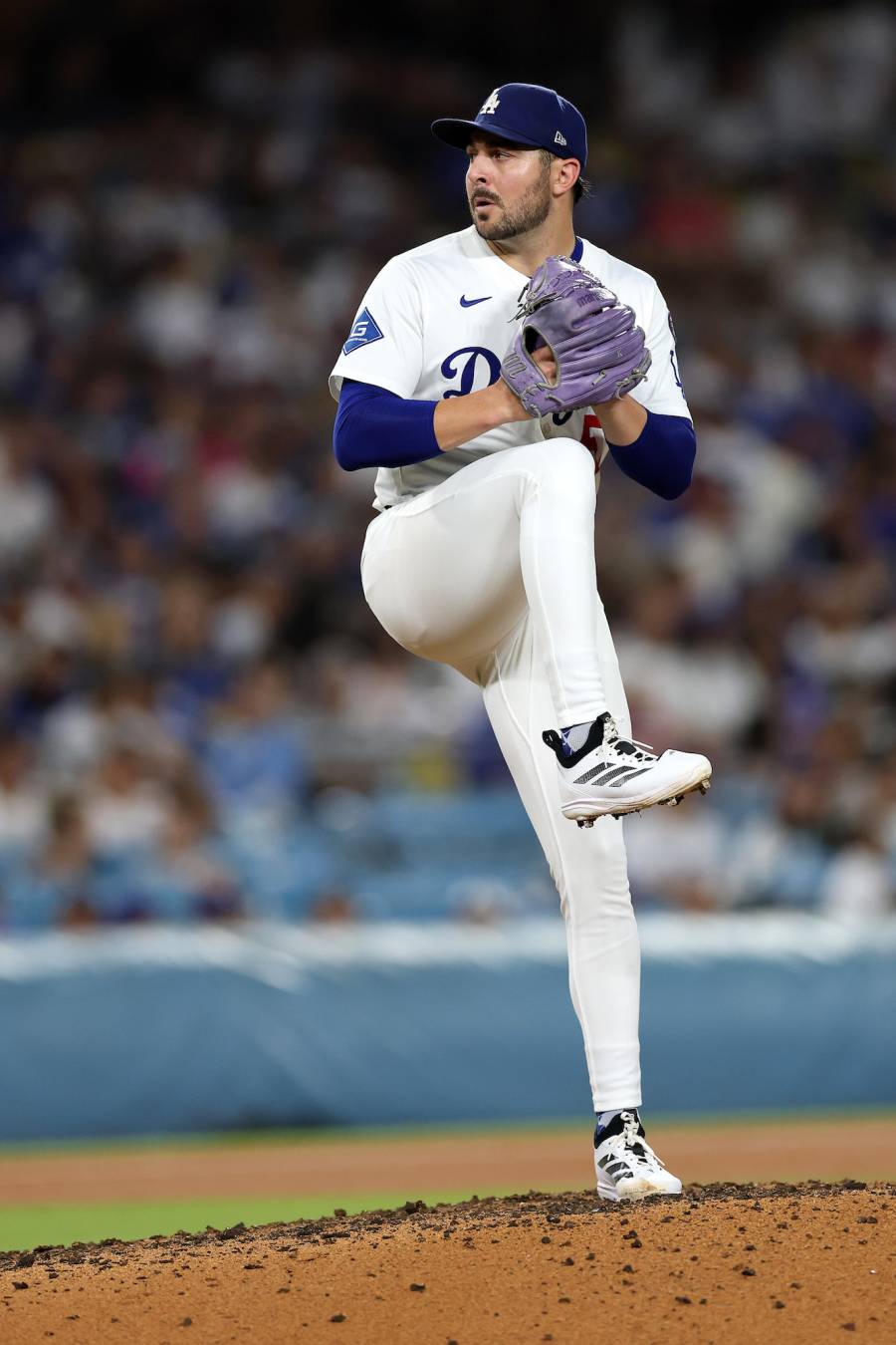 Dodgers' Alex Vesia Designs New Baseball Glove With Tribute to Late ...