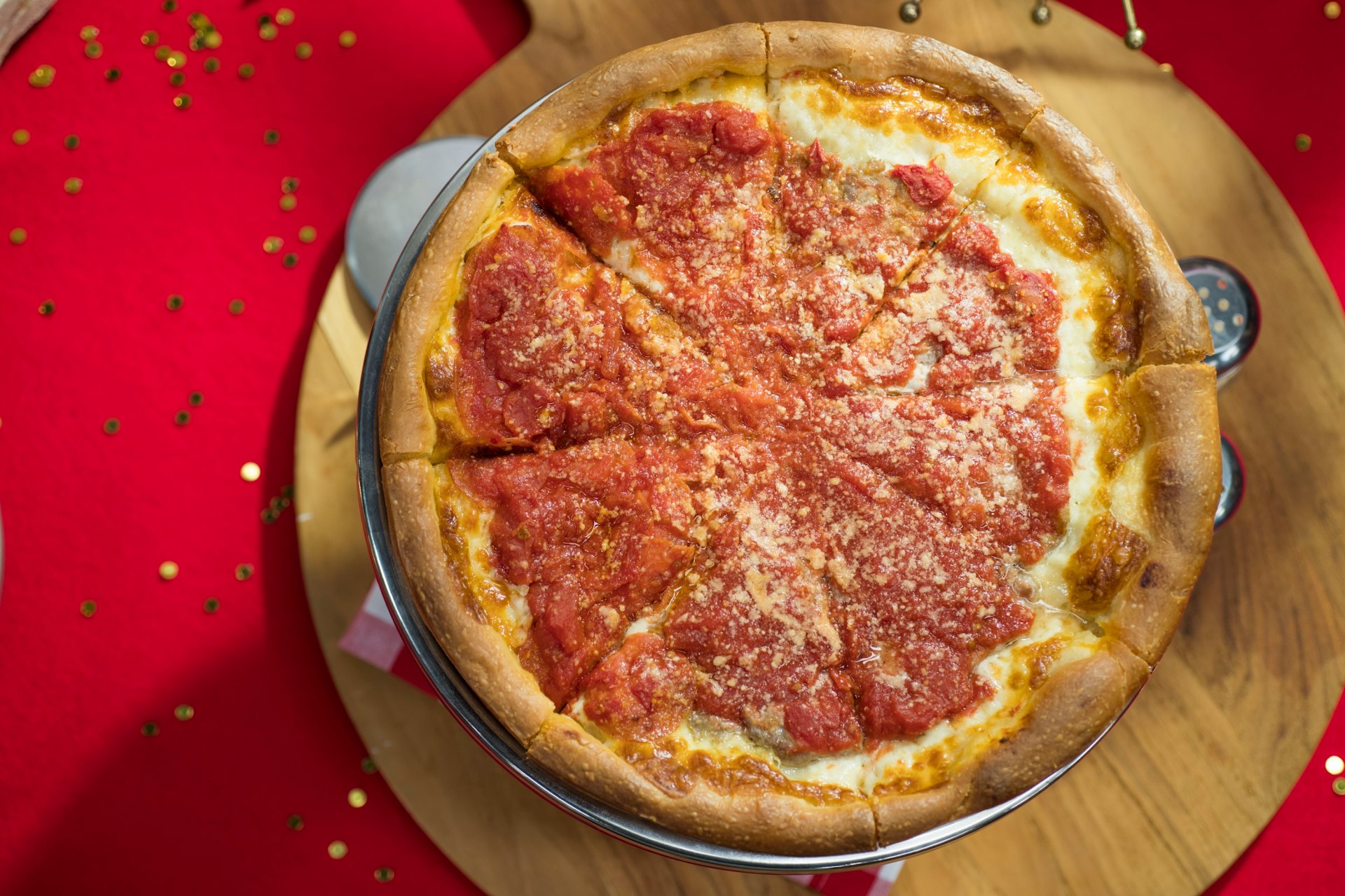 Food Network’s Jeff Mauro Shares His Chicago Deep-Dish Pizza Recipe ...