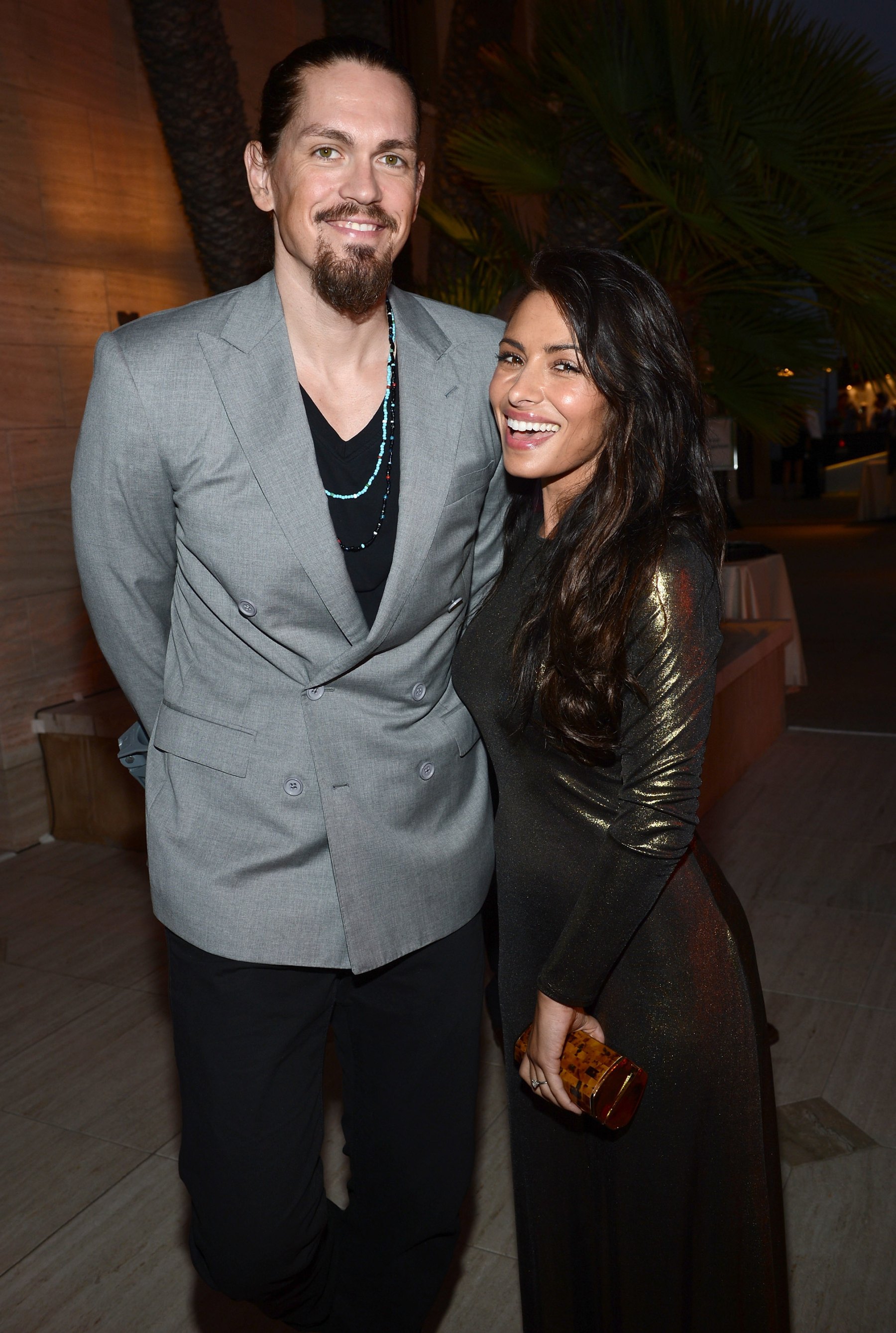 Sarah Shahi’s Biggest Steve Howey Split, Dating Revelations in New Book ...