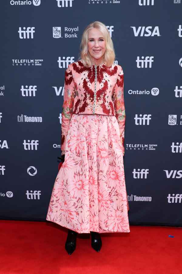 Catherine O'Hara's Cause of Death Revealed After ‘Brief Illness’ | Us ...