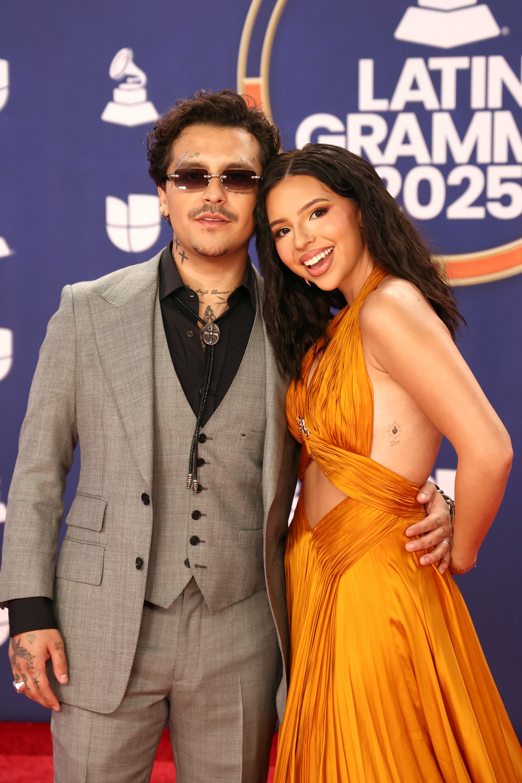 Las mujeres de Nodal estarán en los 'Premios Lo Nuestro' | Us Weekly