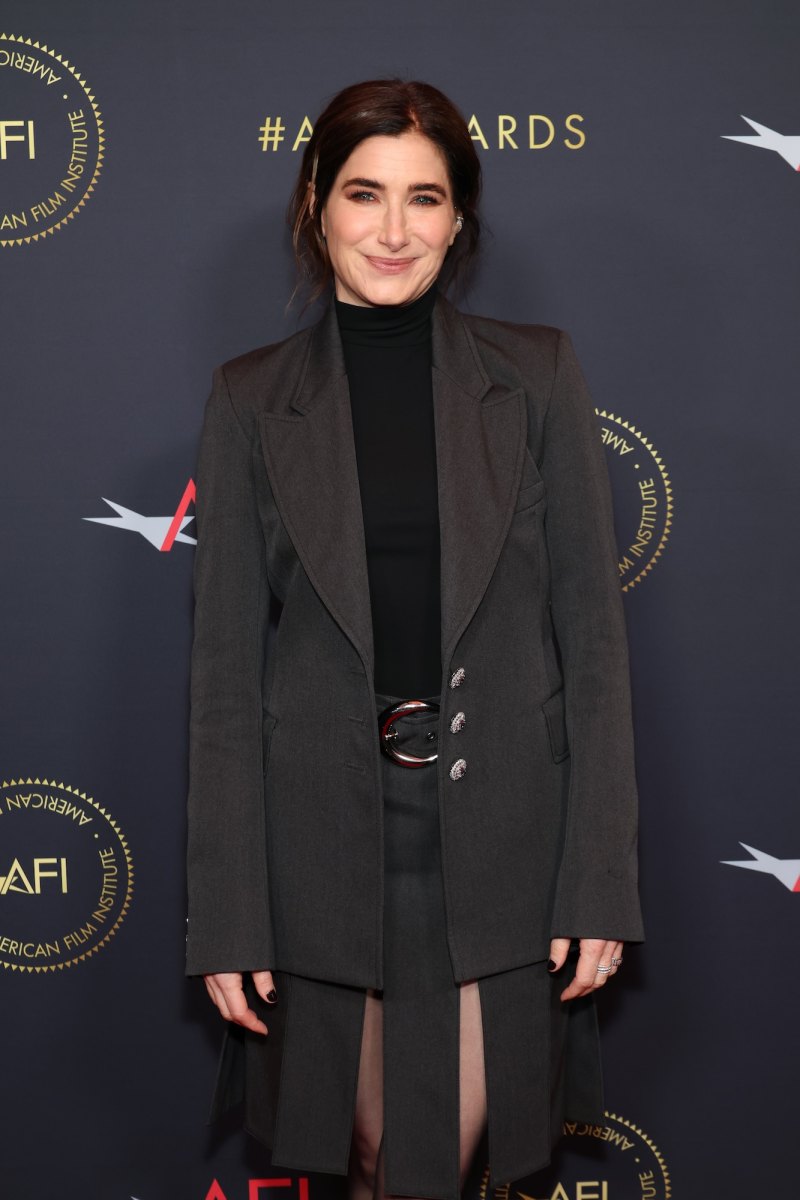 Kathryn Hahn Talks The Studio Season 2, Butt Implants and Football ...