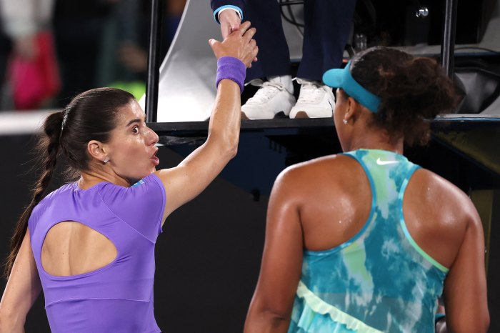 Naomi Osaka Has Dramatic Handshake With Opponent at 2026 Australian ...