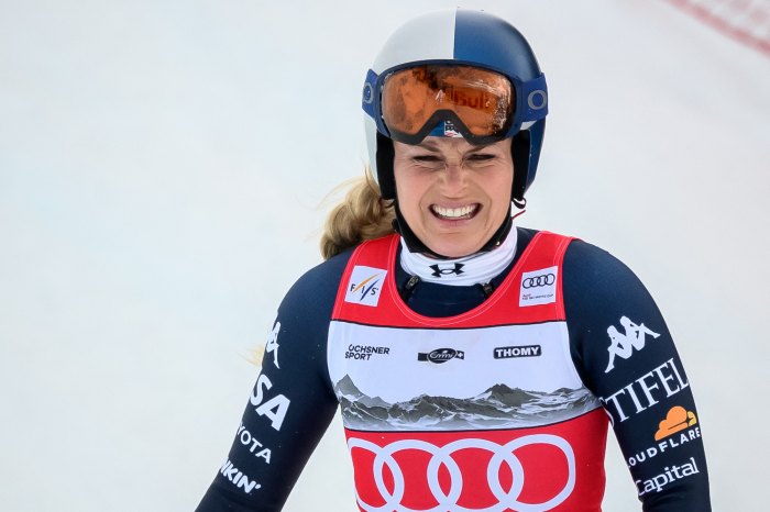 Lindsey Vonn Airlifted From Course After Crash Ahead of 2026 Olympics ...