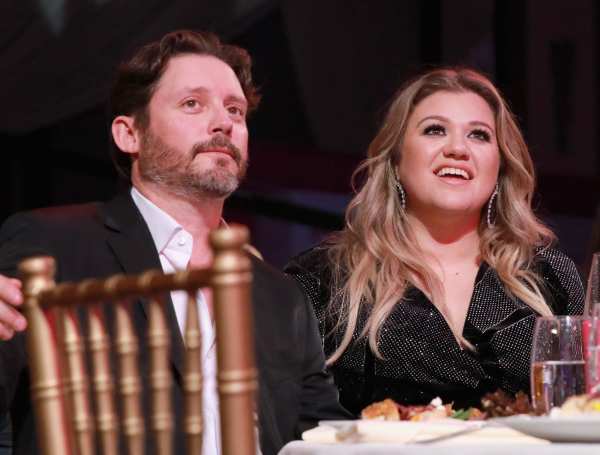 Kelly Clarkson Shares an Update on Her Kids After Ex-Husband’s Death ...