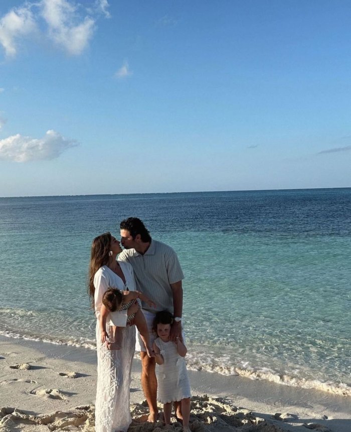 Who is QB Jarrett Stidham's Wife? What to Know About Kennedy Stidham ...