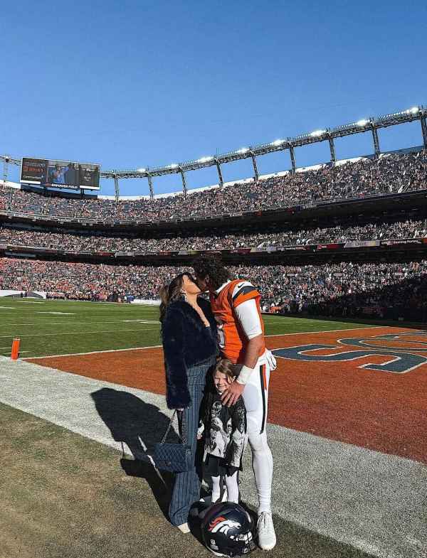 Who is QB Jarrett Stidham's Wife? What to Know About Kennedy Stidham ...