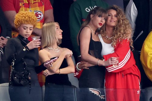 Inside Taylor Swift's Reaction to Unsealed Blake Lively Texts (Excl ...