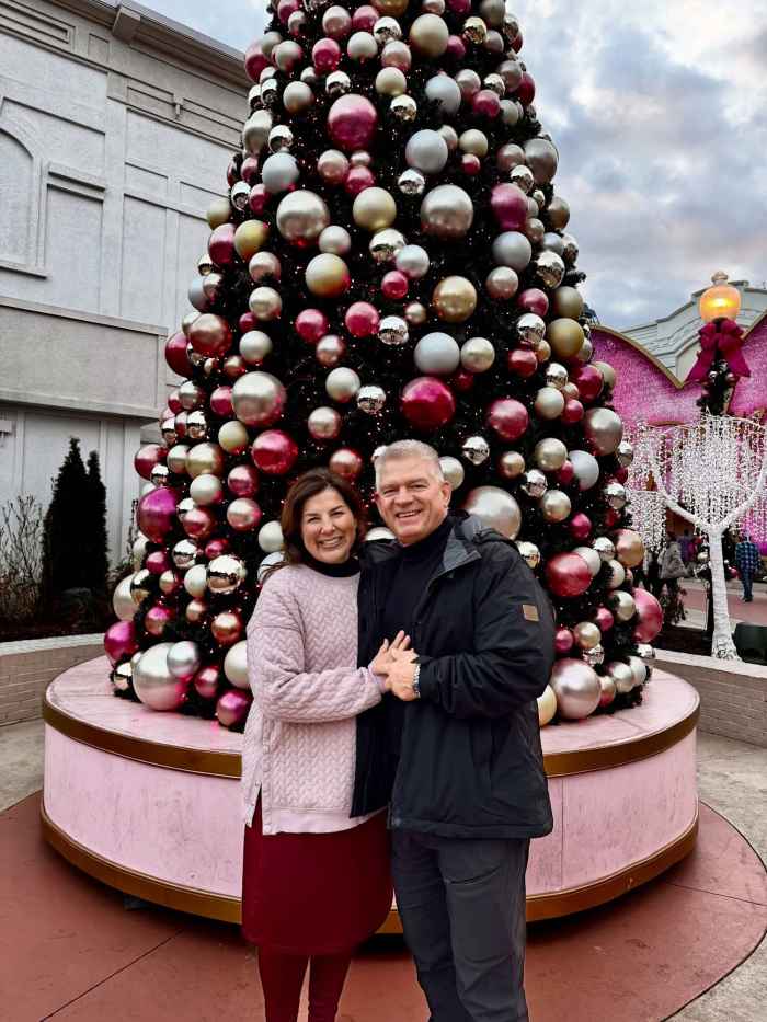 A Guide to the Bringing Up Bates Family's Courtship Beginnings