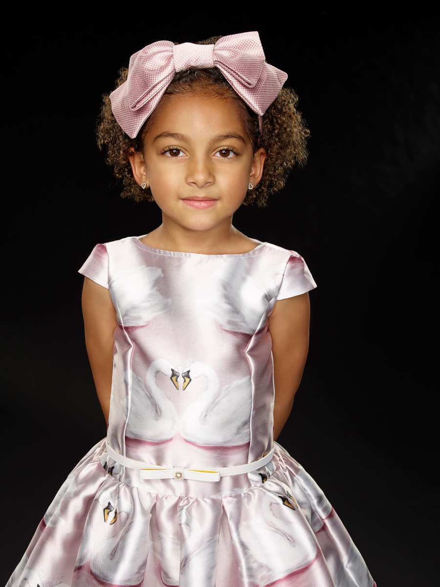 Todd and Julie Chrisley Give Rare Updates on Teen Daughter Chloe | Us ...
