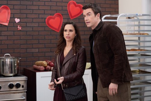 Who Is in Hallmark's An Unexpected Valentine Cast? Movie Now on Netflix ...