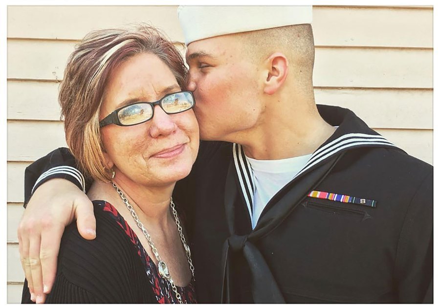 Zach Bryan Shares Message to His Late Mom About His Wife Samantha | Us ...