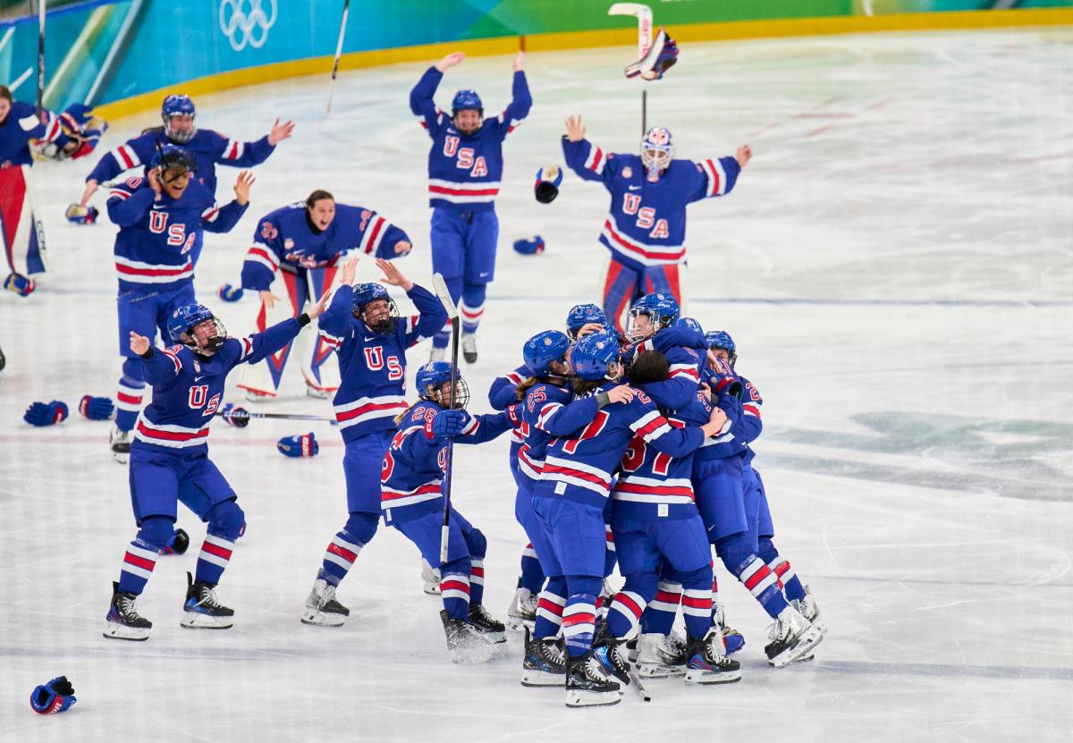 President Trump Shades USA Women’s Hockey After Men’s Gold Medal Win ...