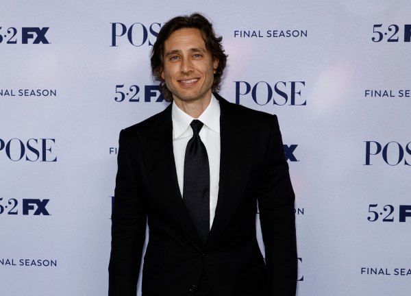 Brad Falchuk Donates $10K to Eric Dane GoFundMe After Last Interview ...