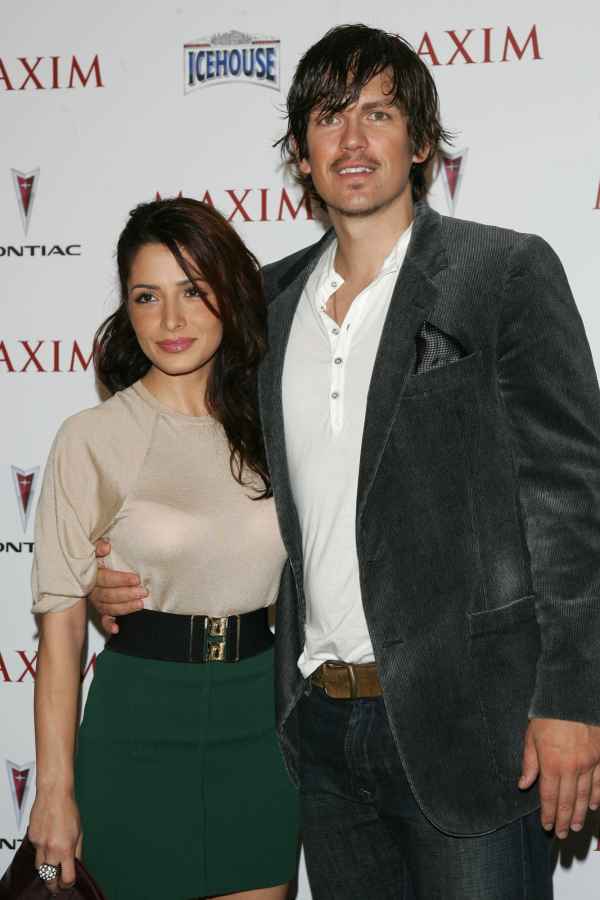 Everything Sarah Shahi Has Said About Her Divorce From Steve Howey | Us ...