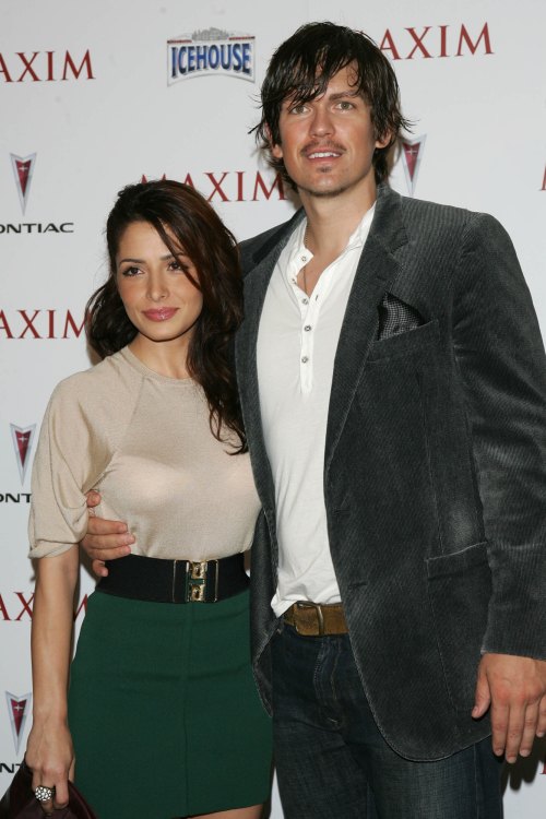 Everything Sarah Shahi Has Said About Her Divorce From Steve Howey | Us ...