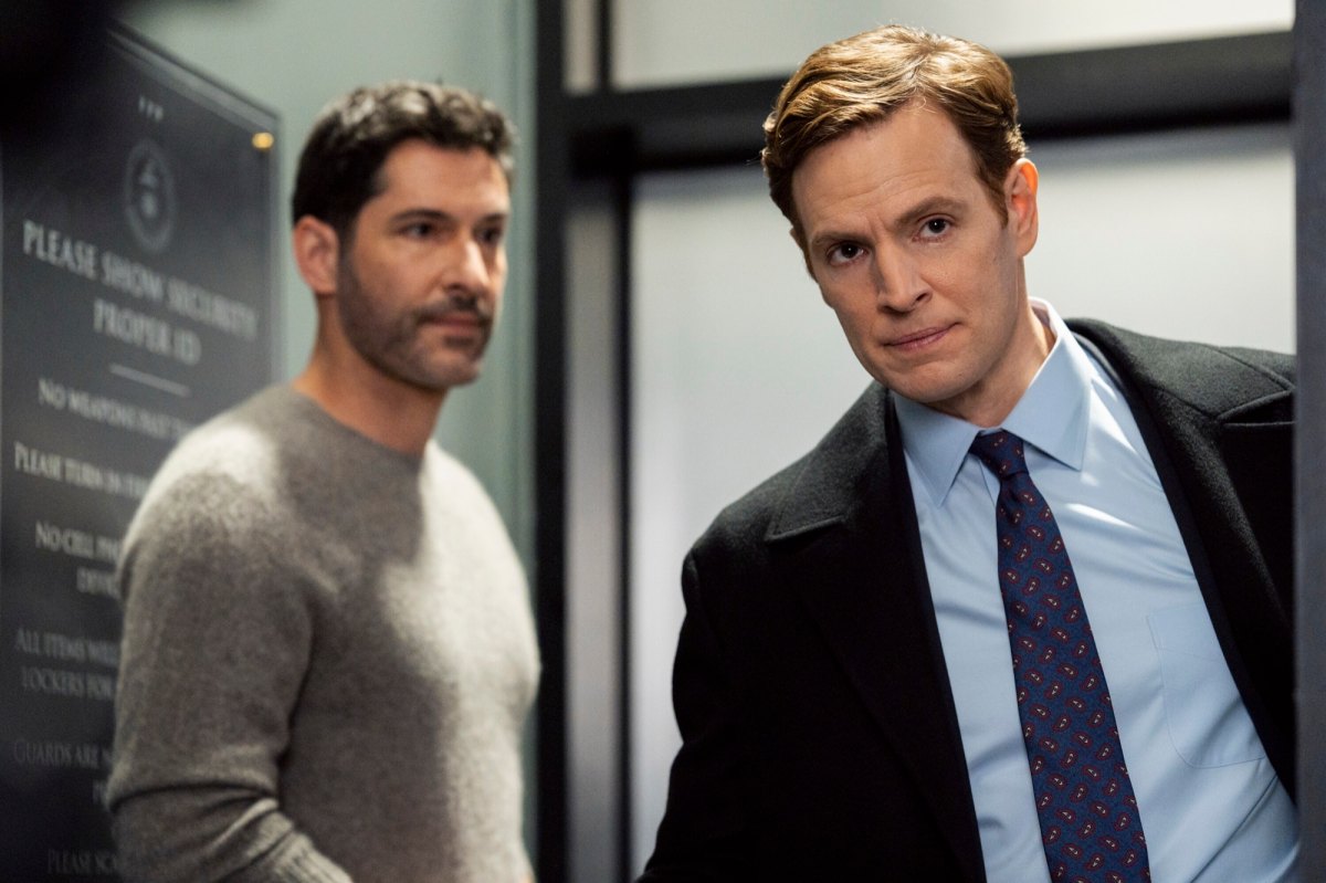 FBI’s John Boyd and Shantel VanSanten Pitch CIA Crossover as Couple ...