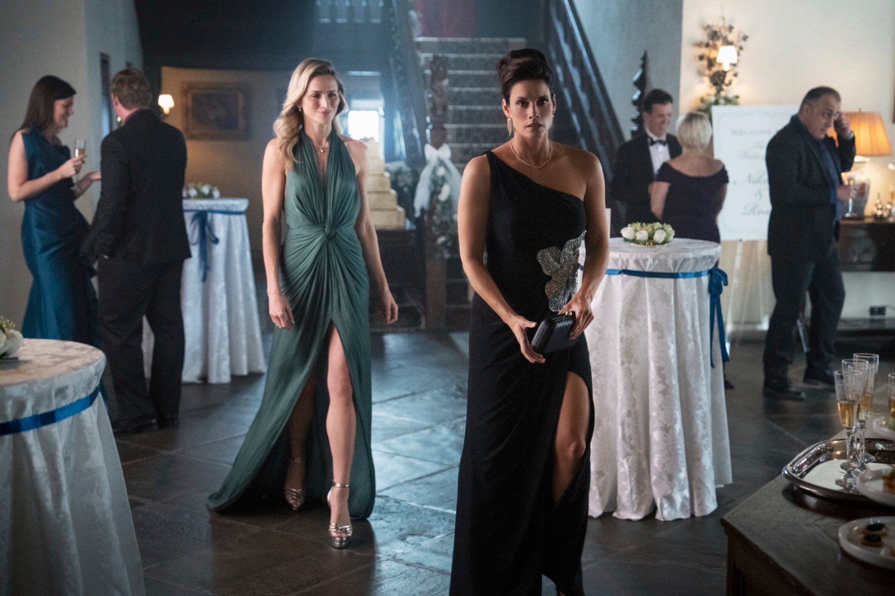 FBI’s John Boyd and Shantel VanSanten Tease Season 8 Scolina Wedding ...
