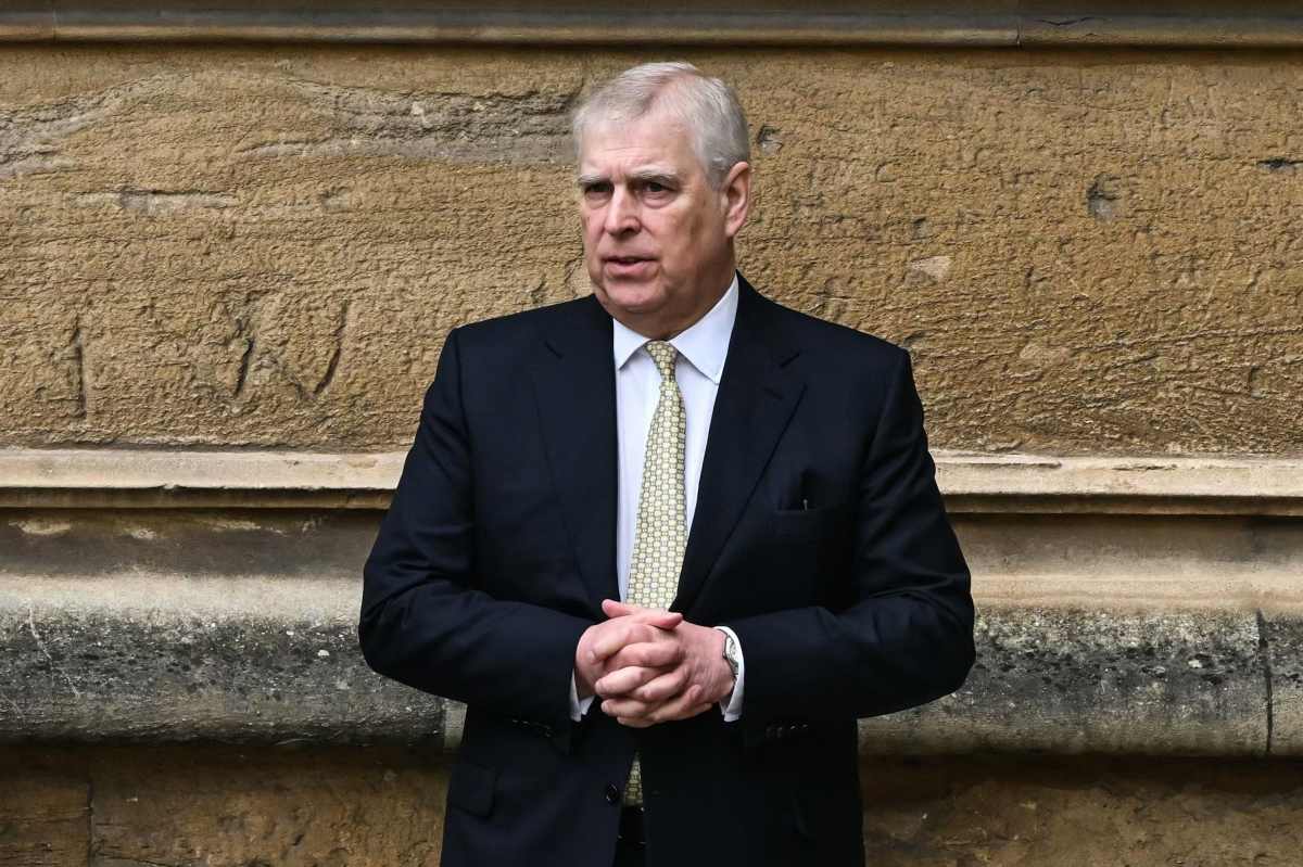 Prince Andrew Throws a Breast-Shaped Ball to a Toddler in Resurfaced ...