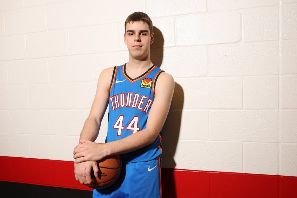 Nikola Topic Makes NBA Debut 4 Months After Cancer Diagnosis | Us Weekly