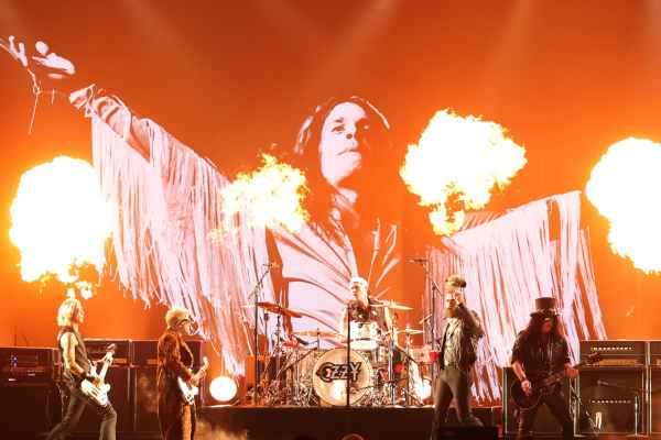 Post Malone, Slash Perform Ozzy Osbourne Tribute at Grammys 2026 | Us ...