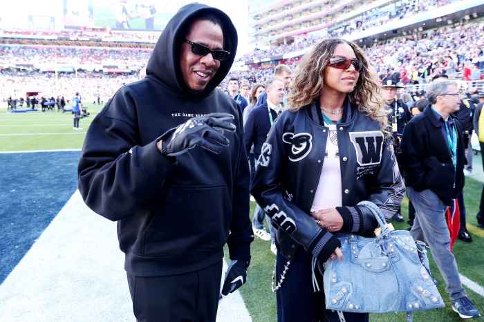 Blue Ivy Carter Is Beyonce’s Mini-Me at 2026 Super Bowl With Jay-Z | Us ...