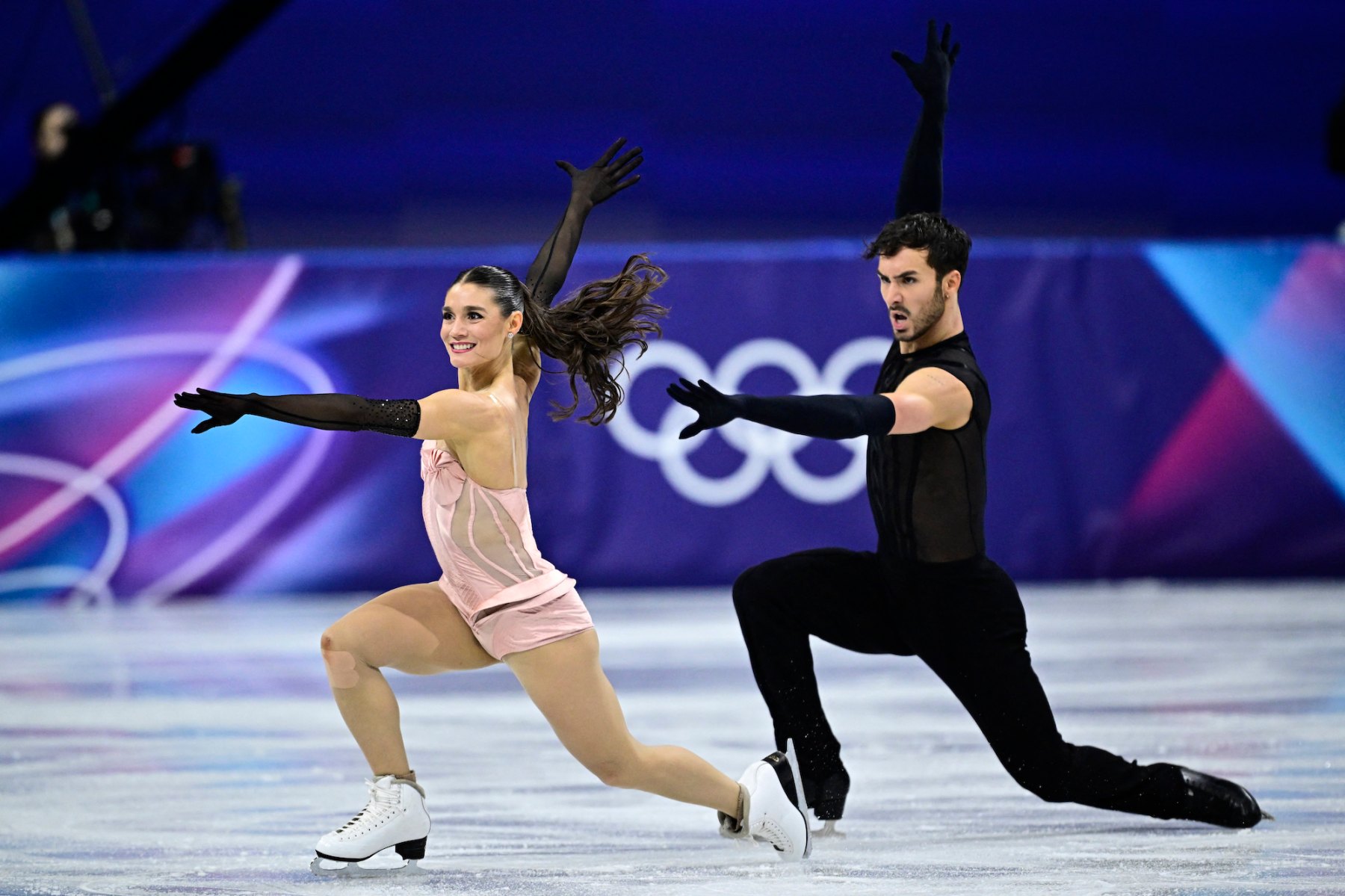 Ice Dancers Guillaume Cizeron, Laurence Fournier Beaudry Drama ...