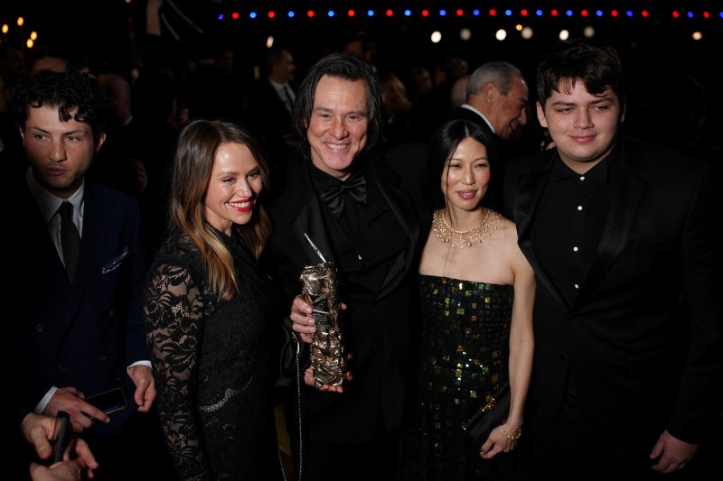 Who Is Min Ah? What to Know About Jim Carrey's Longtime Girlfriend | Us ...