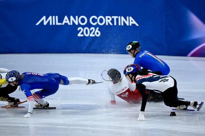Olympic Speed Skater Shares Update, Hospital Pic After Face Cut by ...
