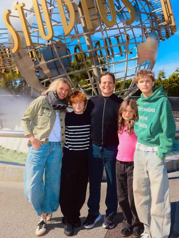 Kelley Wolf Reunites With Scott Wolf, Kids After Restraining Order ...