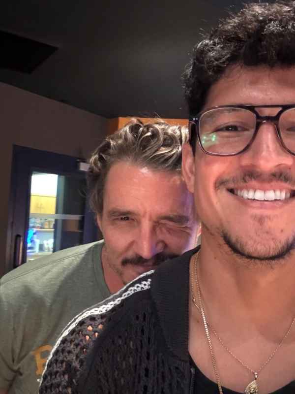 Pedro Pascal’s De Noche Drama Explained, Why Joaquin Phoenix Left | Us ...