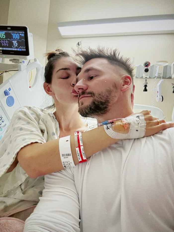 Pregnant Influencer Says Doctors Had to Stop Her Heart for 80 Minutes ...