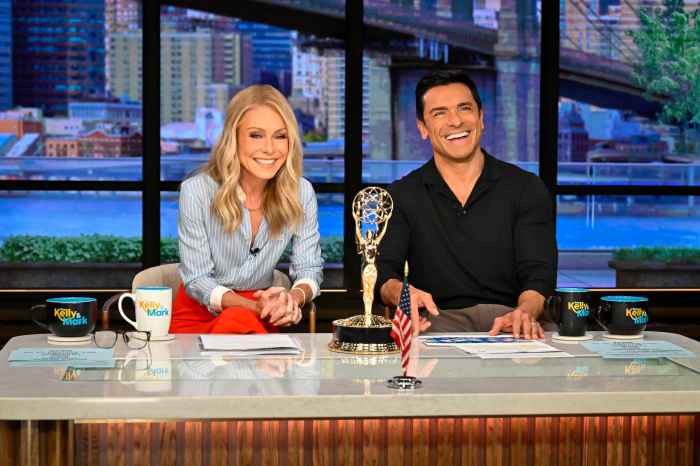Kelly Ripa Hints If She Plans to Retire From Live With Mark Consuelos ...