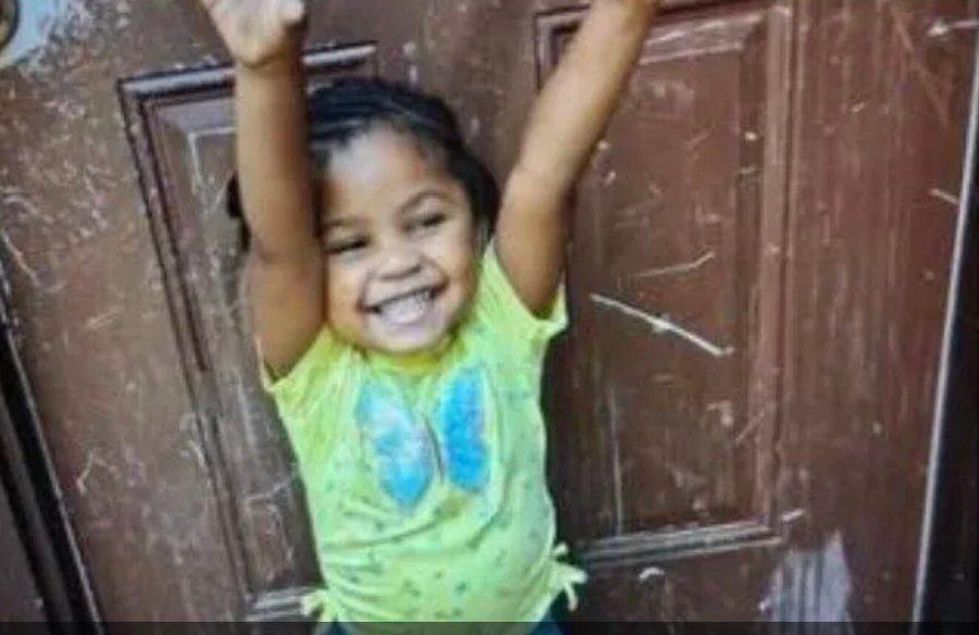 Search Continues in Alabama for Missing Girl, 2, As Mom Is Held For ...
