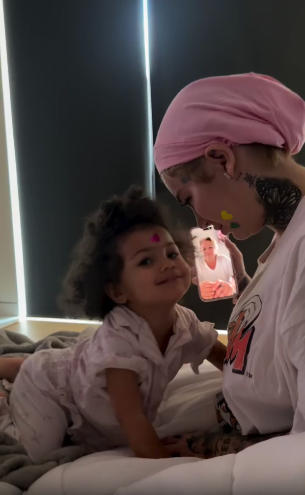 Rapper Bhad Bhabie Cuddles Daughter After 'Bad News' About Cancer at 22 ...