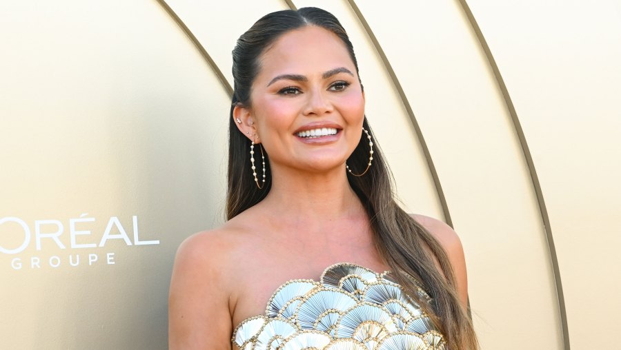 Chrissy Teigen Uses This Scalp and Body Scrub Head to Toe — On Sale