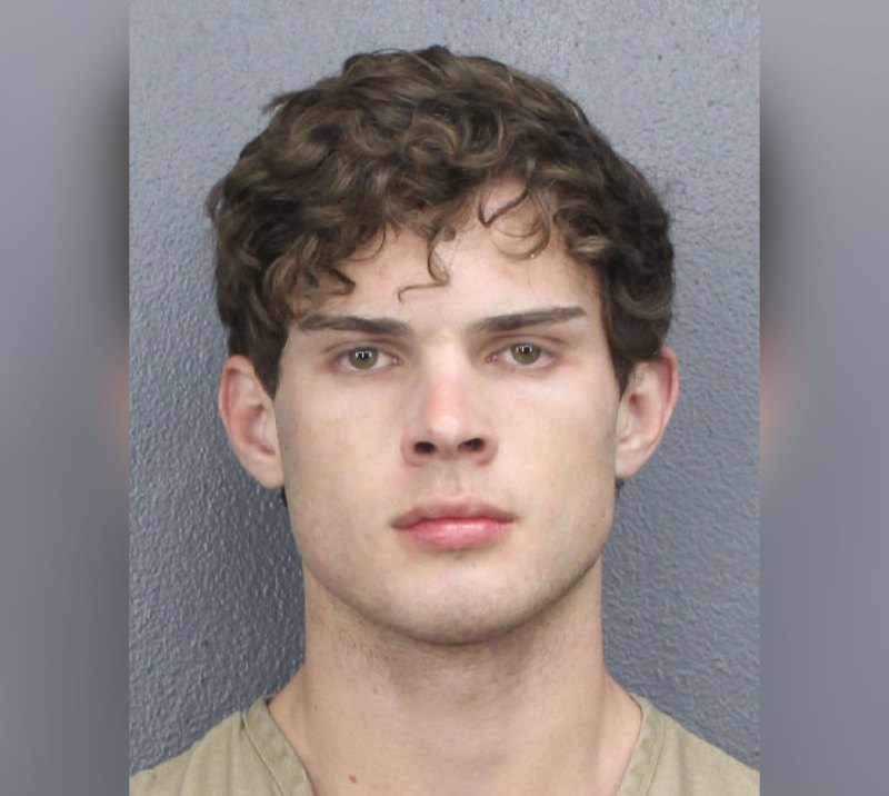 Looksmaxxing Influencer Clavicular Arrested for Battery