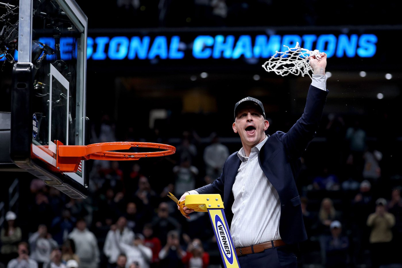 Dan Hurley Prayed in Bathroom Stall After Insane Duke Win