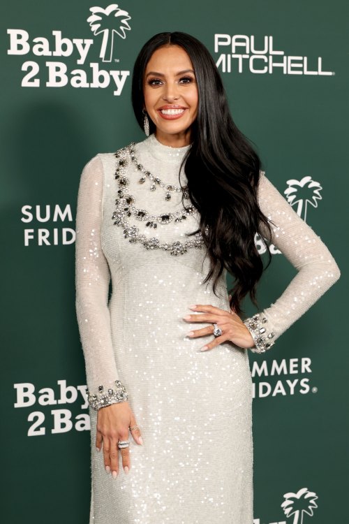 Is Vanessa Bryant Pregnant? The Truth About Viral Rumor (Excl) | Us Weekly
