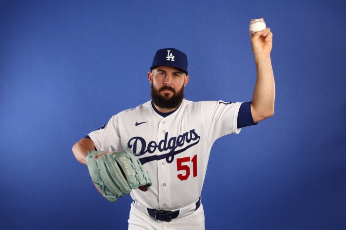 Dodgers' Alex Vesia Vows to Make Late Daughter 'Proud'