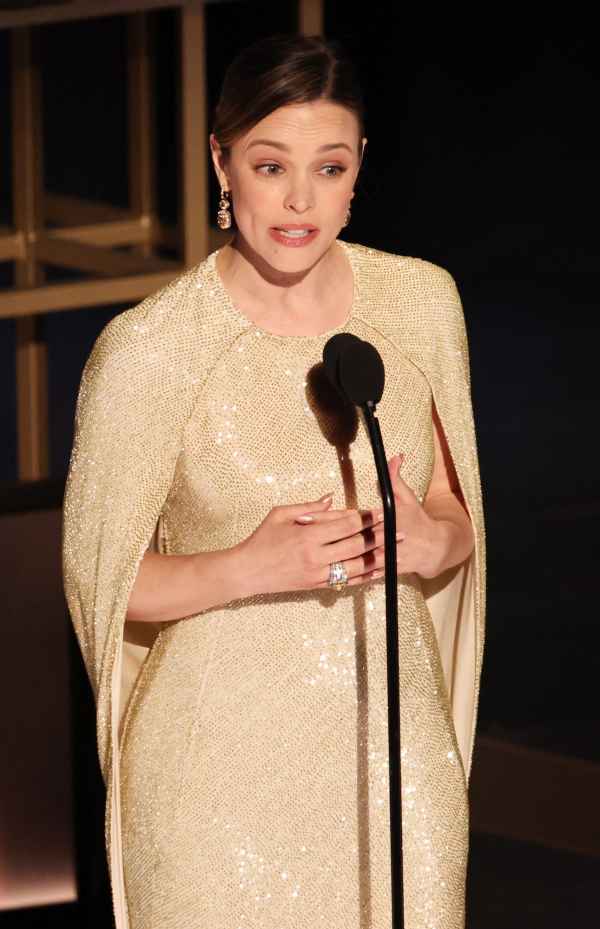 Rachel McAdams Honors ‘Legend’ Diane Keaton at 2026 Oscars