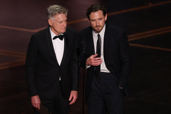 Lewis Pullman Jokes About Dad During Rare Joint Appearance